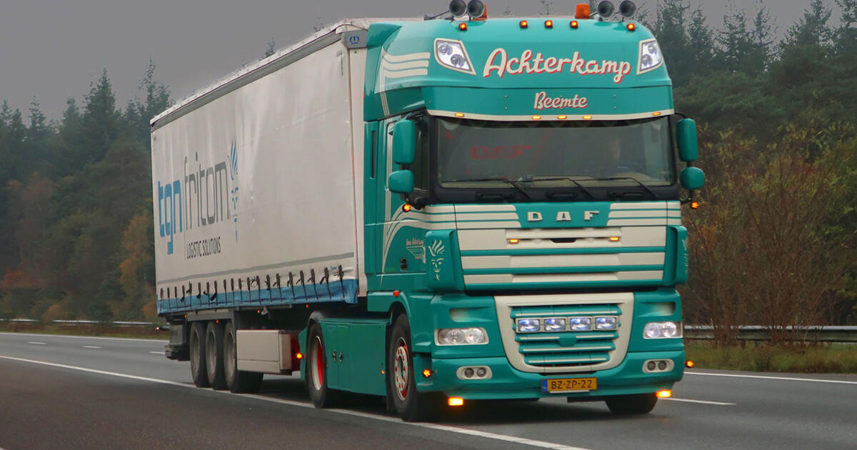 DAF XF 105 from 2006 :: truckinfocus.com